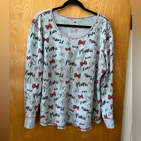 Disney | Tops | Disney Minnie Mouee Thermal Ls Crew Neck Tee 2x | Poshmark